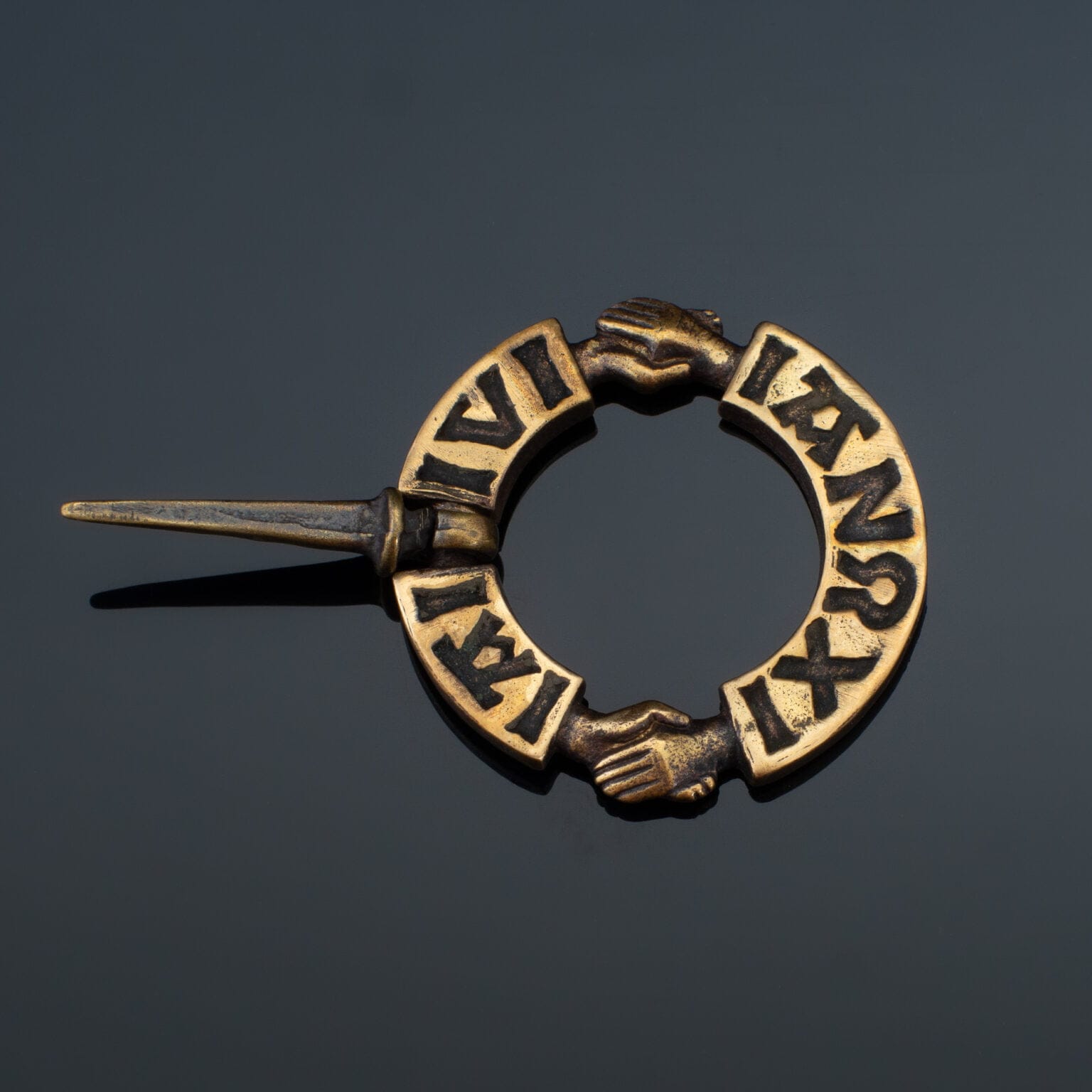 Medieval Fibula Brooch Replica - Artifactoria